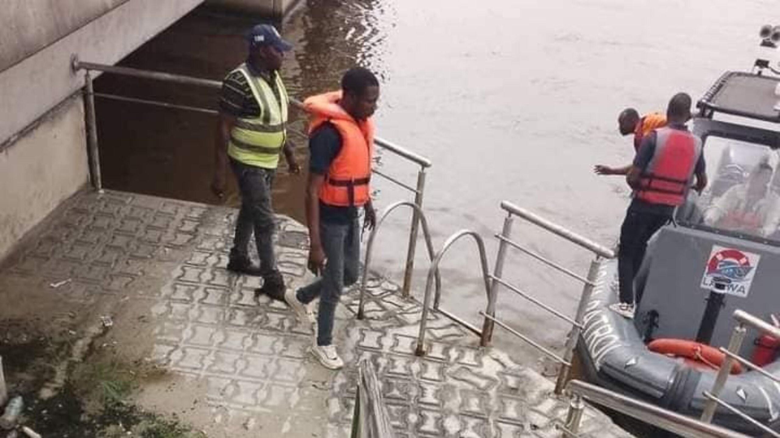 Tragic Recovery: Body of Man Who Jumped into Lagoon Retrieved by Lagos ...
